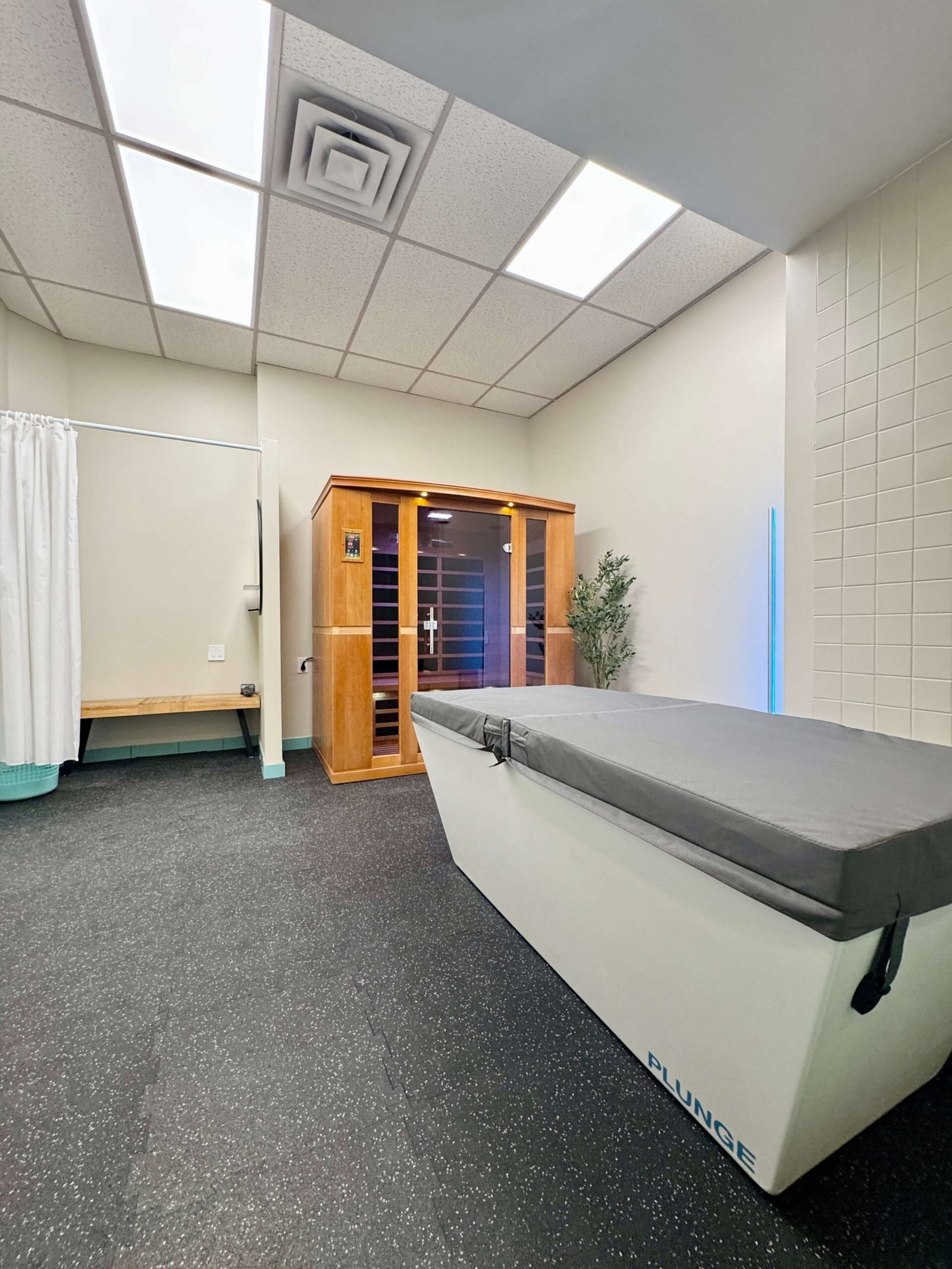 Introducing Our New Contrast Therapy Room